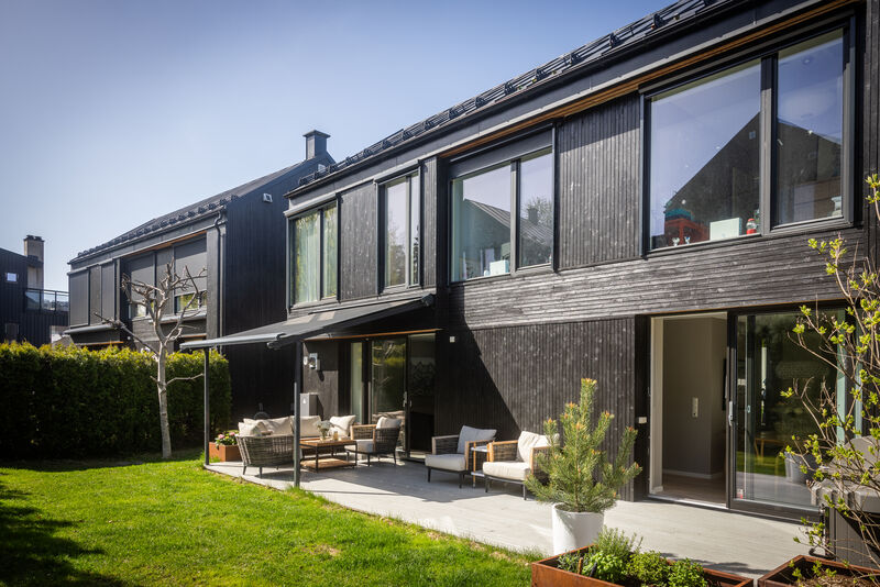 Langviksveien 25 B | &Partners